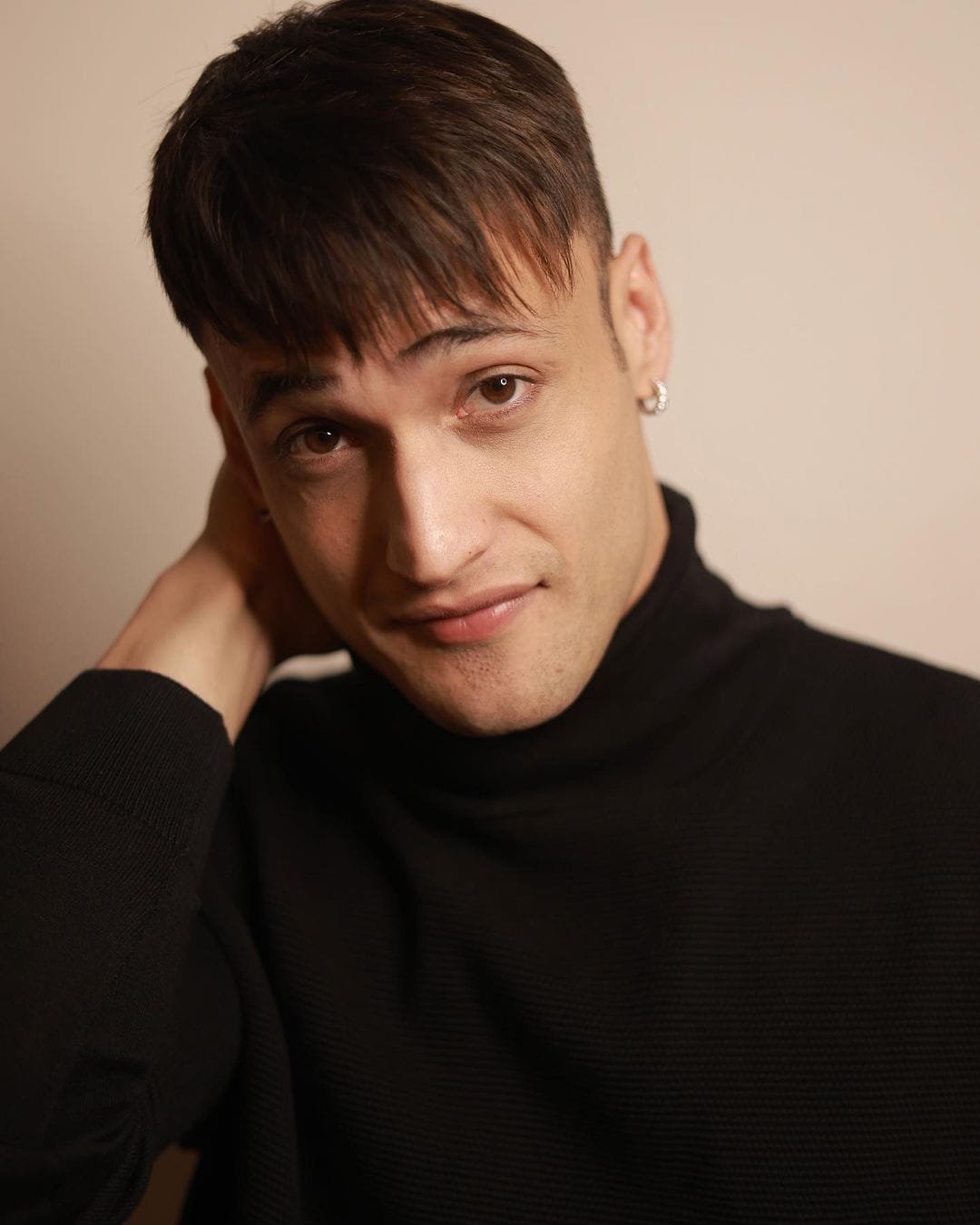 Asim Riaz Career Life: "The Inspiring Career Journey From Reality TV ...